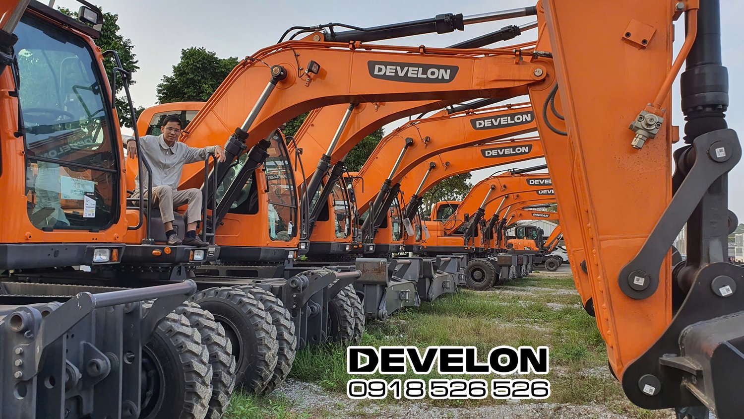 Xe nâng - Máy xúc trong công trình xây dựng - Develon Việt Nam